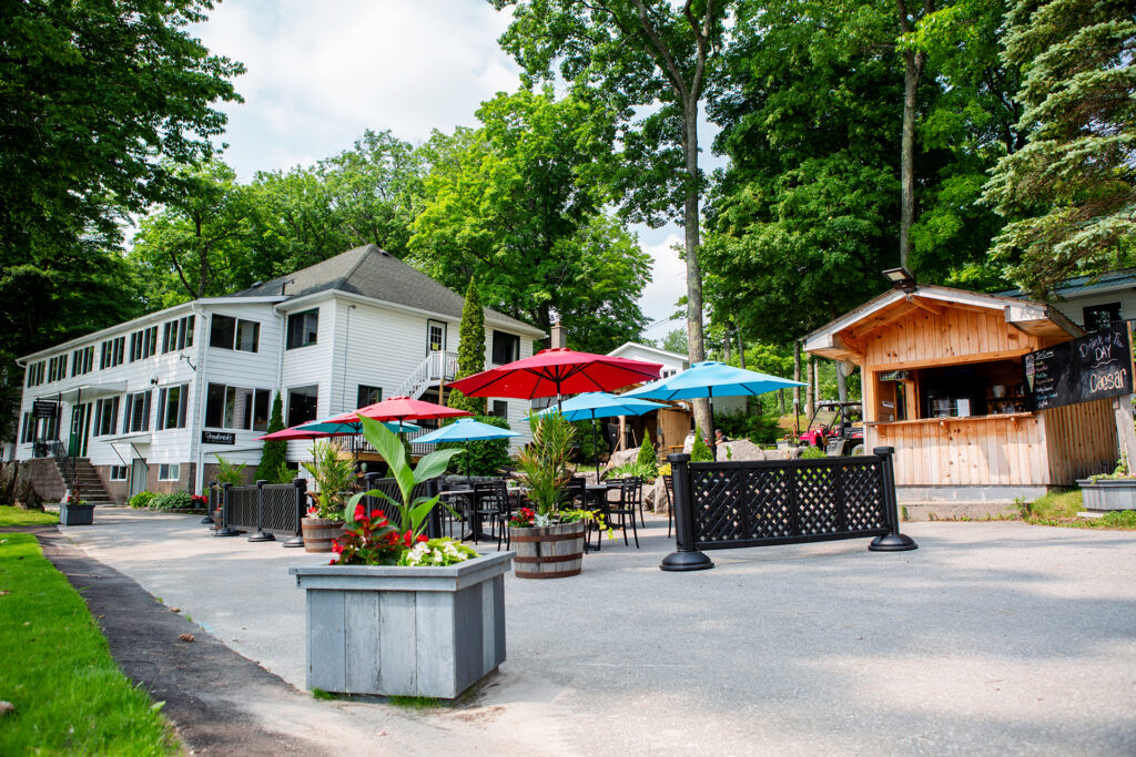 Cottages - 2 Bedrooms - Beachwood Resort